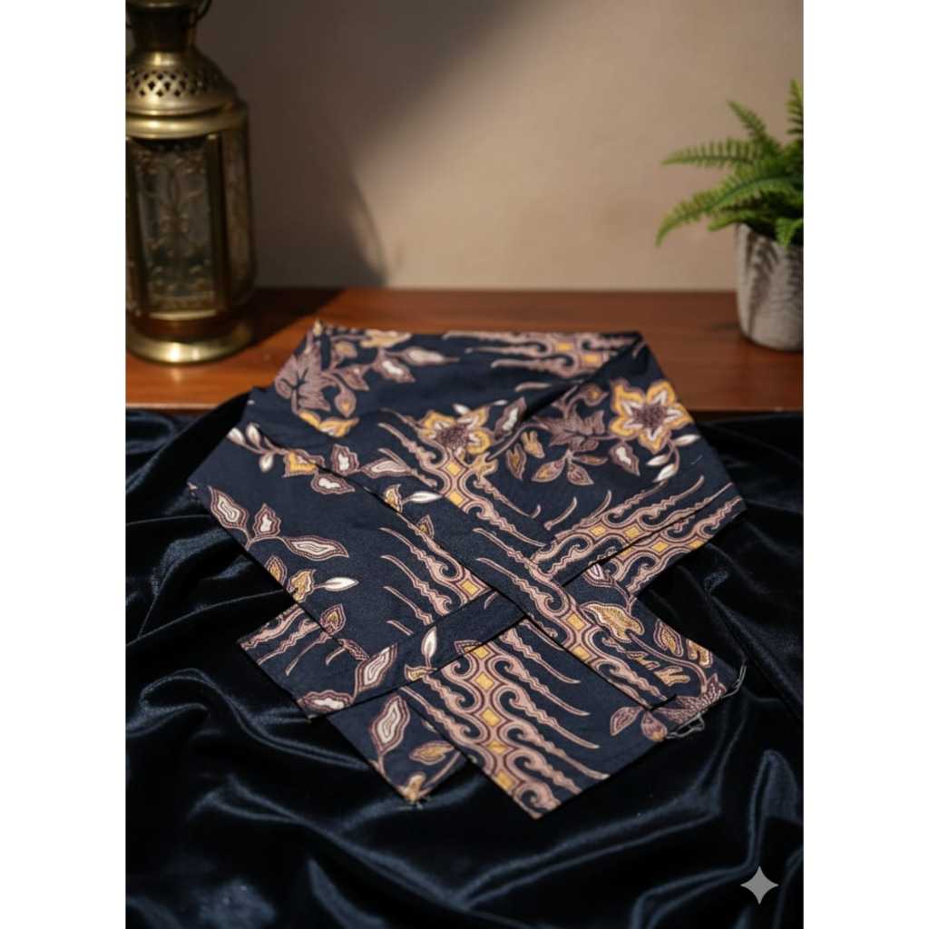 Jual Elegance Reimagined – ANGKIN Kebaya untuk Setiap Momen Spesial ...