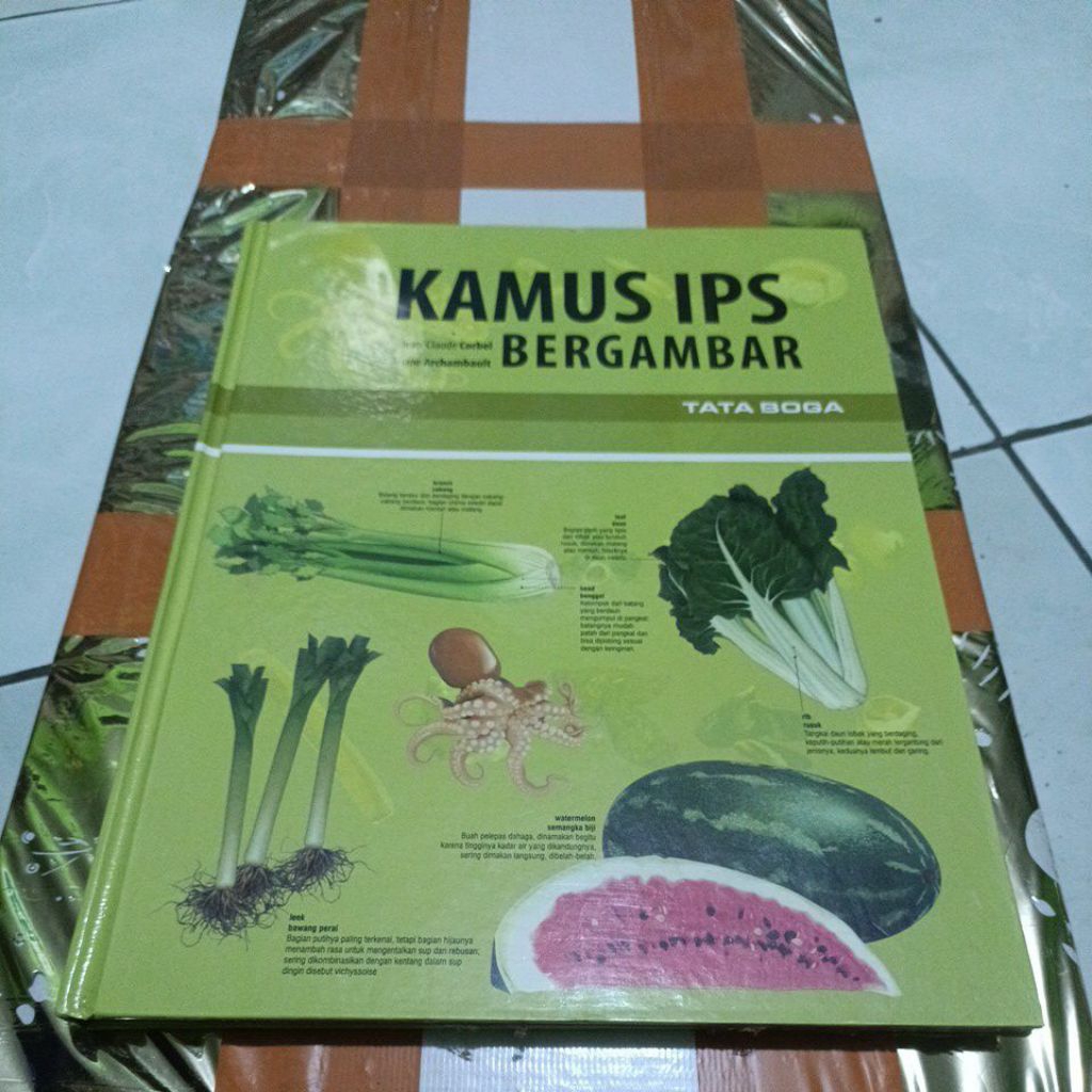 Jual Kamus IPS Bergambar - Tata Boga | Shopee Indonesia