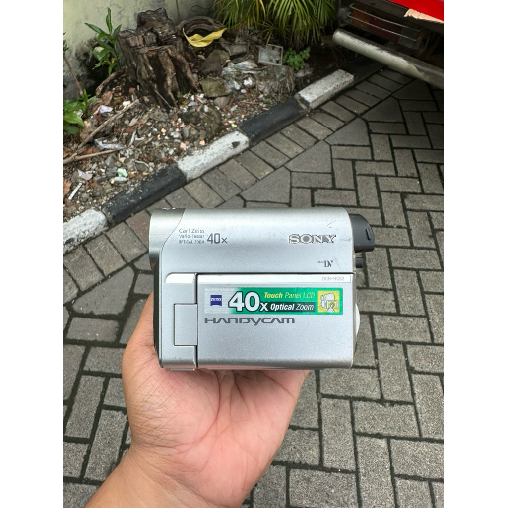 Jual Handycam SONY DCR-HC52E Mini DV Mulus Hidup | Shopee Indonesia