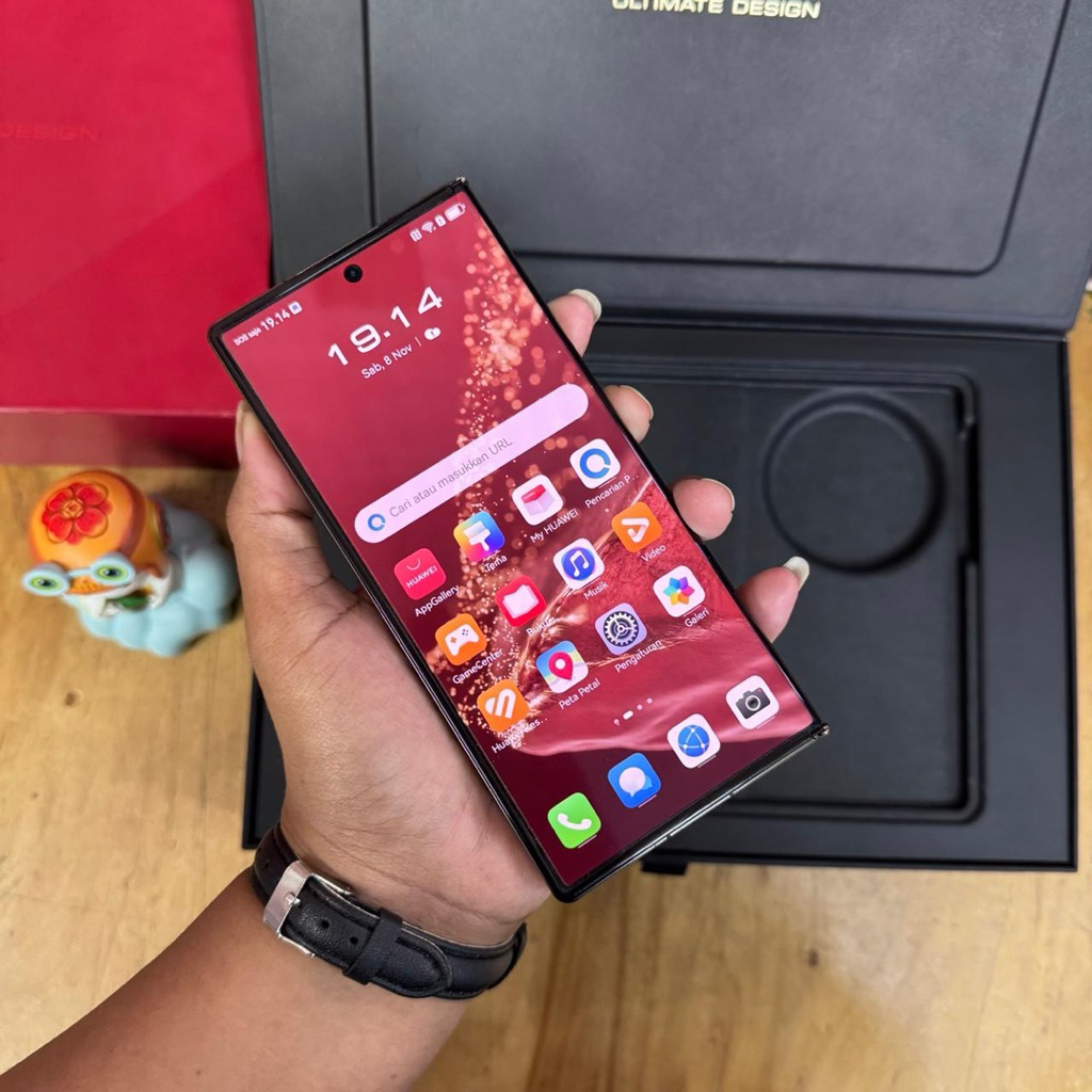 Jual Huawei Mate xt ultimate Design trifold 16/1TB Nebula red Super ...