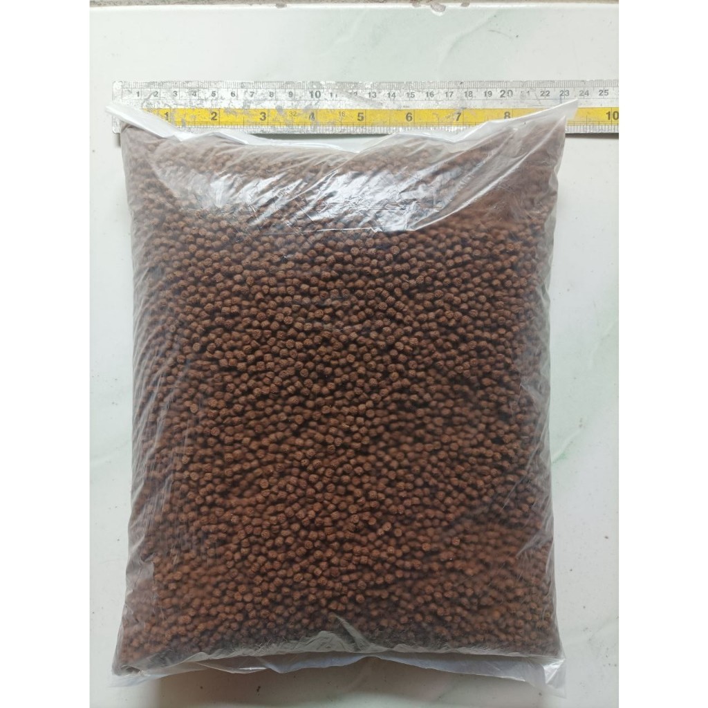 Jual Pakan Pelet Makanan Ikan Hias Lele Patin Gurami Nila 1Kg | Shopee ...