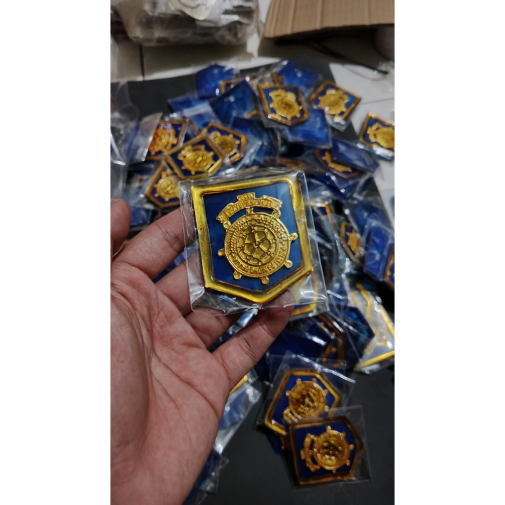 Jual Emblem POL-PP Segi Lima - Emblem Pol PP Fiber -Emblem Baret POL PP ...