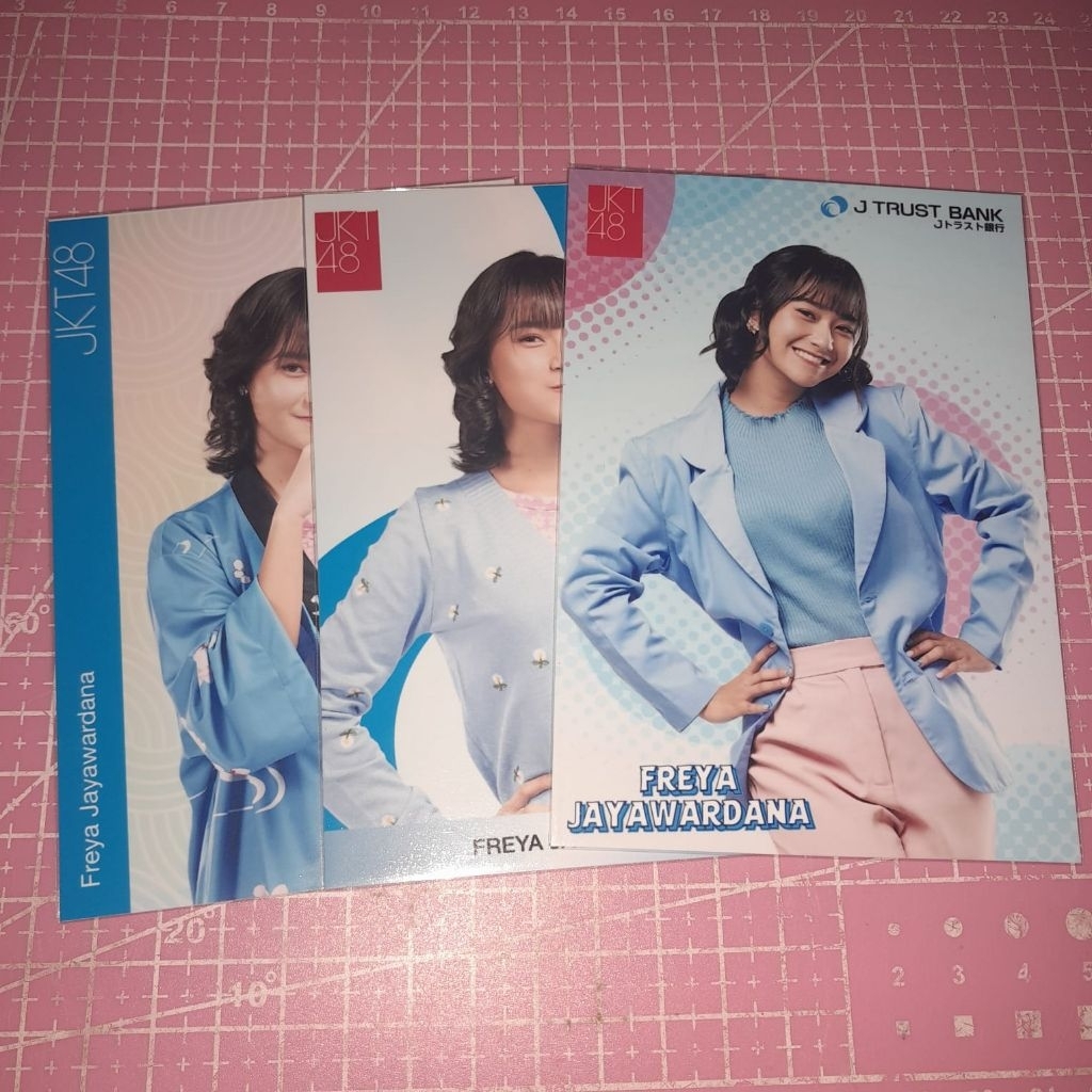 Jual photopack Freya JKT48 official j trust bank | Shopee Indonesia