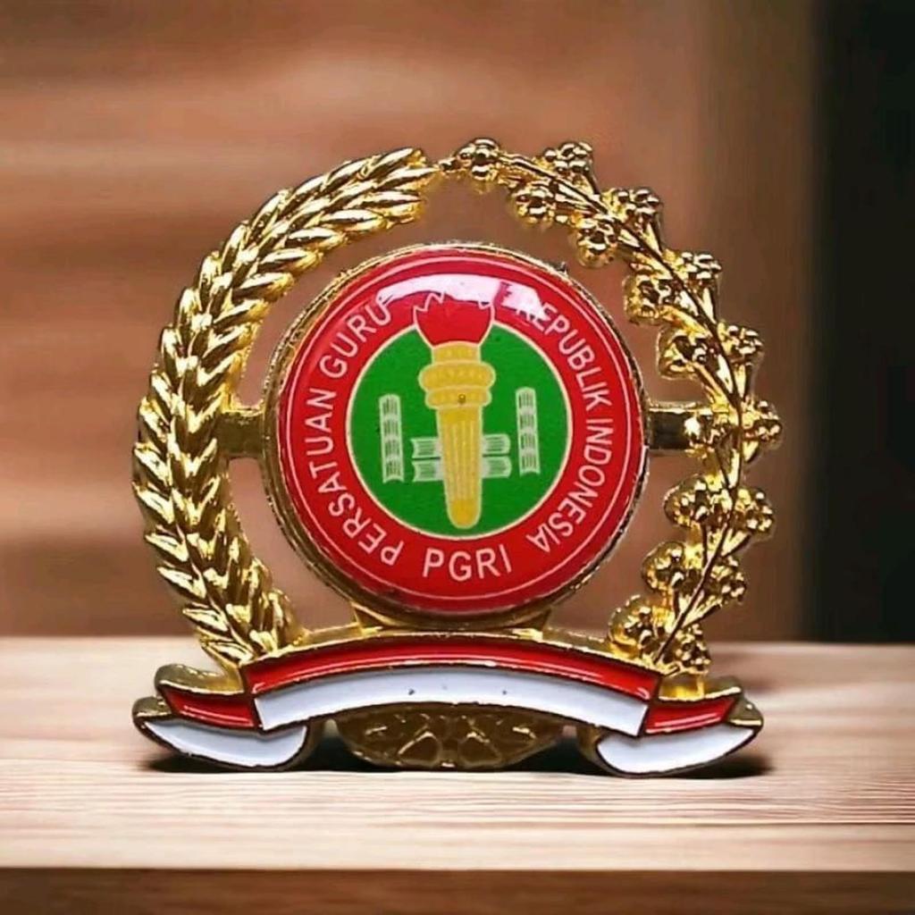 Jual PIN PGRI PIN GURU PENITI ATAU MAGNET MURAH | Shopee Indonesia