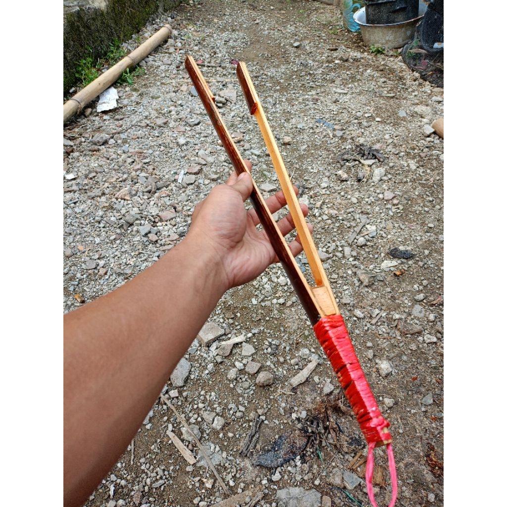 Jual Capitan sampah dari bambu ukuran 70cm penjepit sampah unik ...
