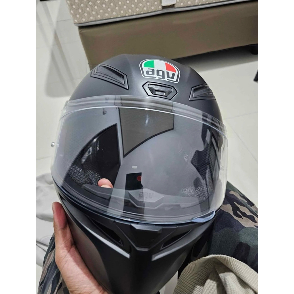 Jual AGV HELMET FUL FACE LIKE NEW | Shopee Indonesia