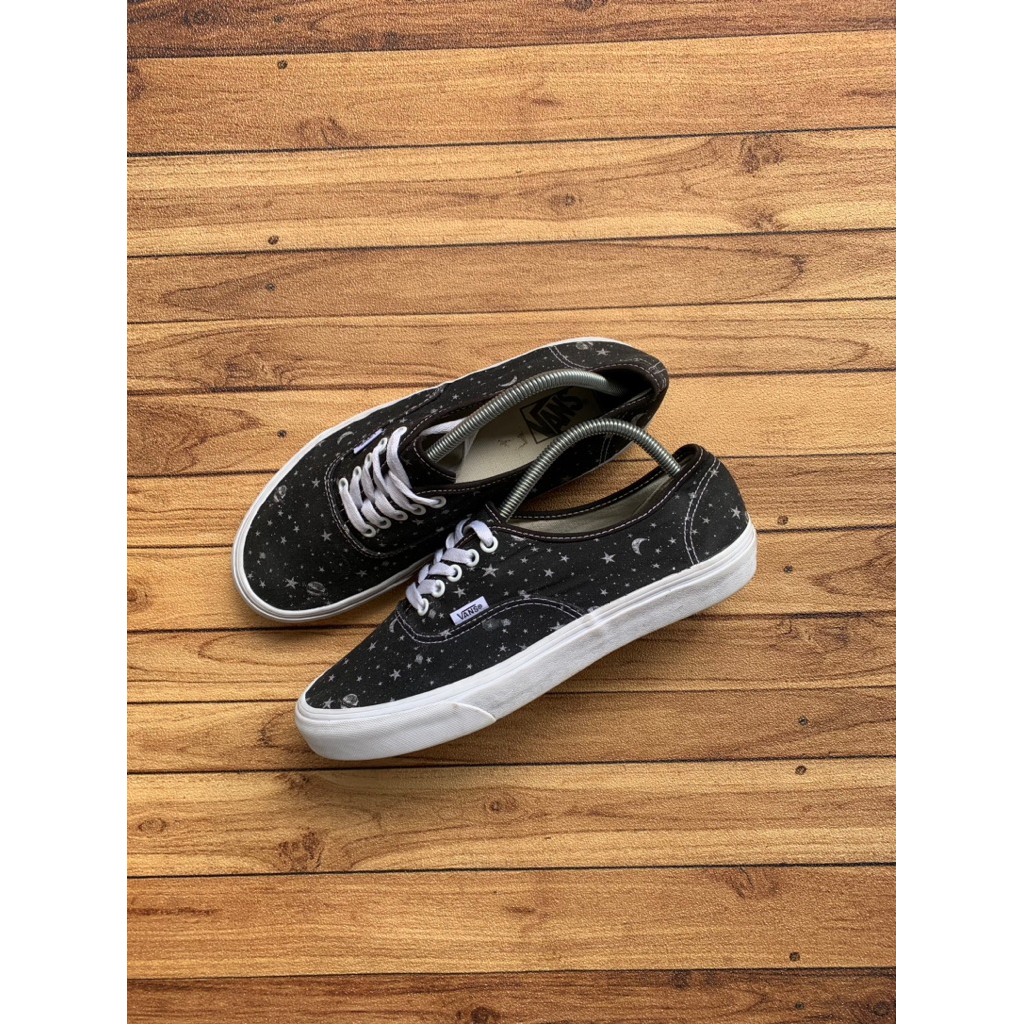 Jual Sepatu vans authentic (2 psg) | Shopee Indonesia