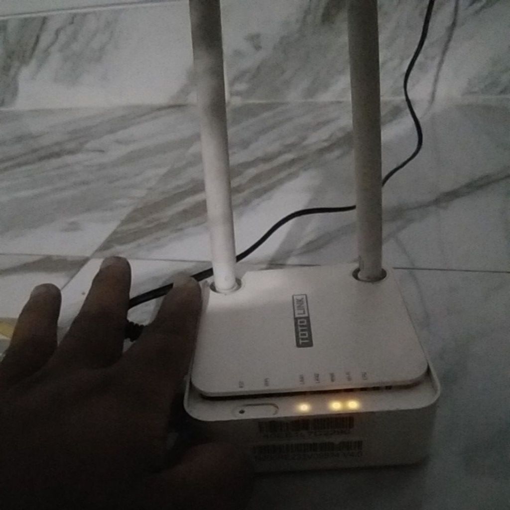 Jual Toto link 300Mbps Wireless N Router | Shopee Indonesia