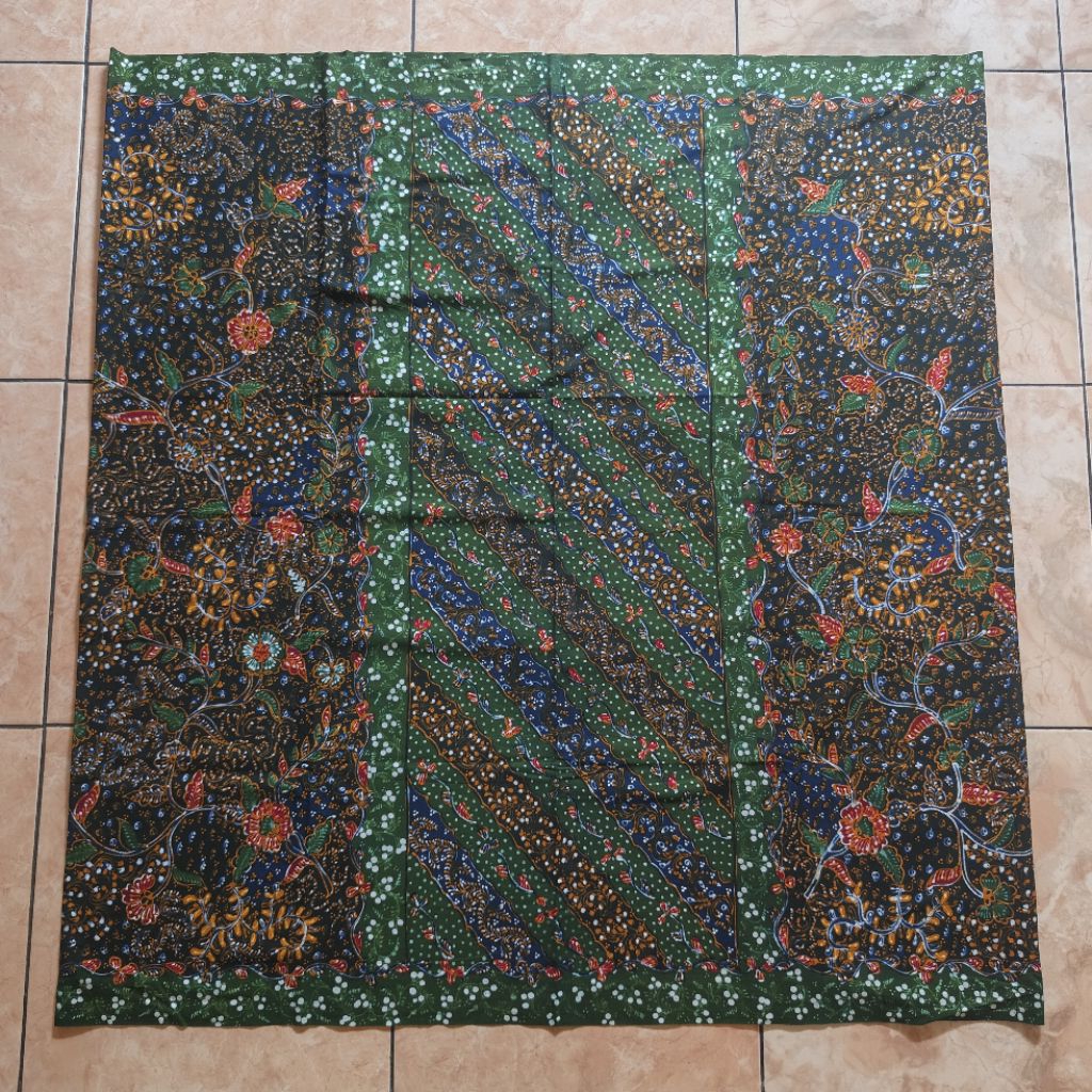 Jual Sarung Gawaagis | Sarung Batik Tulis Lasem Ukuran Standart ...