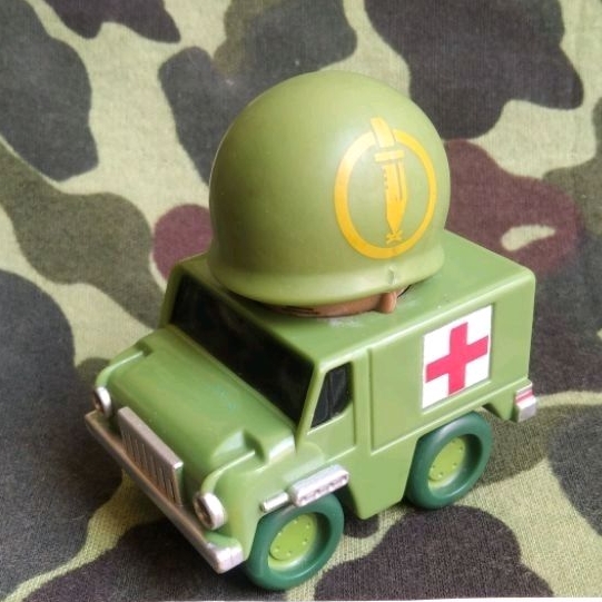 Jual figure jadul medic jeep humvee figure tentara jadul little soldier ...
