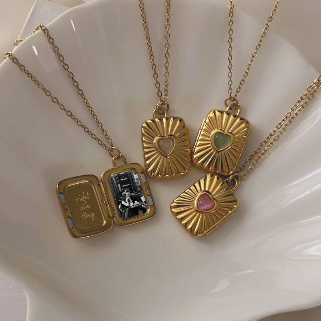 Jual New! Filigree Crystal Locket Necklace | Kalung Liontin Foto Ukiran ...