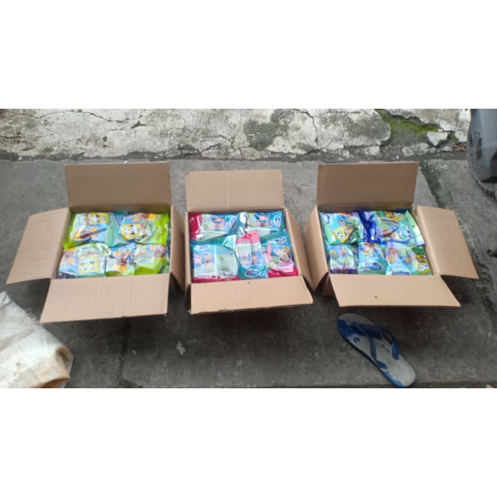 Jual Silkys Puding Dua Lapis Satu Pack Isi 10pcs | Shopee Indonesia