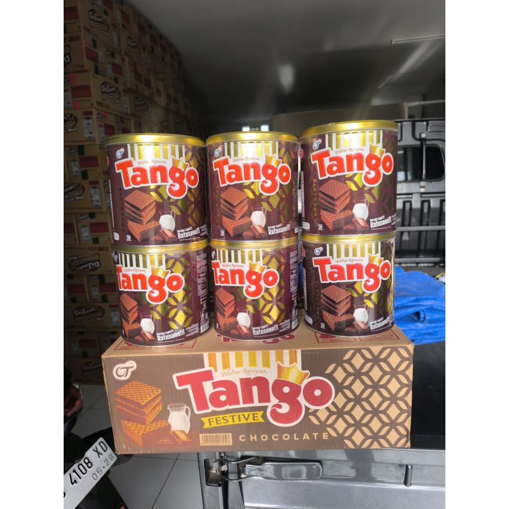 Jual Tango tanggo KALENG 1PCS susu vanila 300g Coklat Wafer Roti KALENG ...