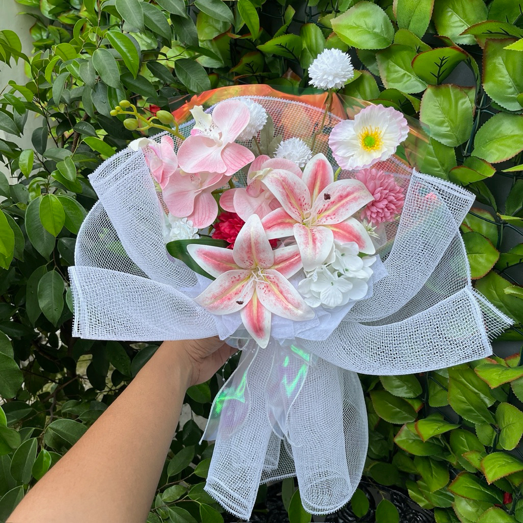 Jual flower orchid bouquet | buket anggrek artificial | buket wisuda ...