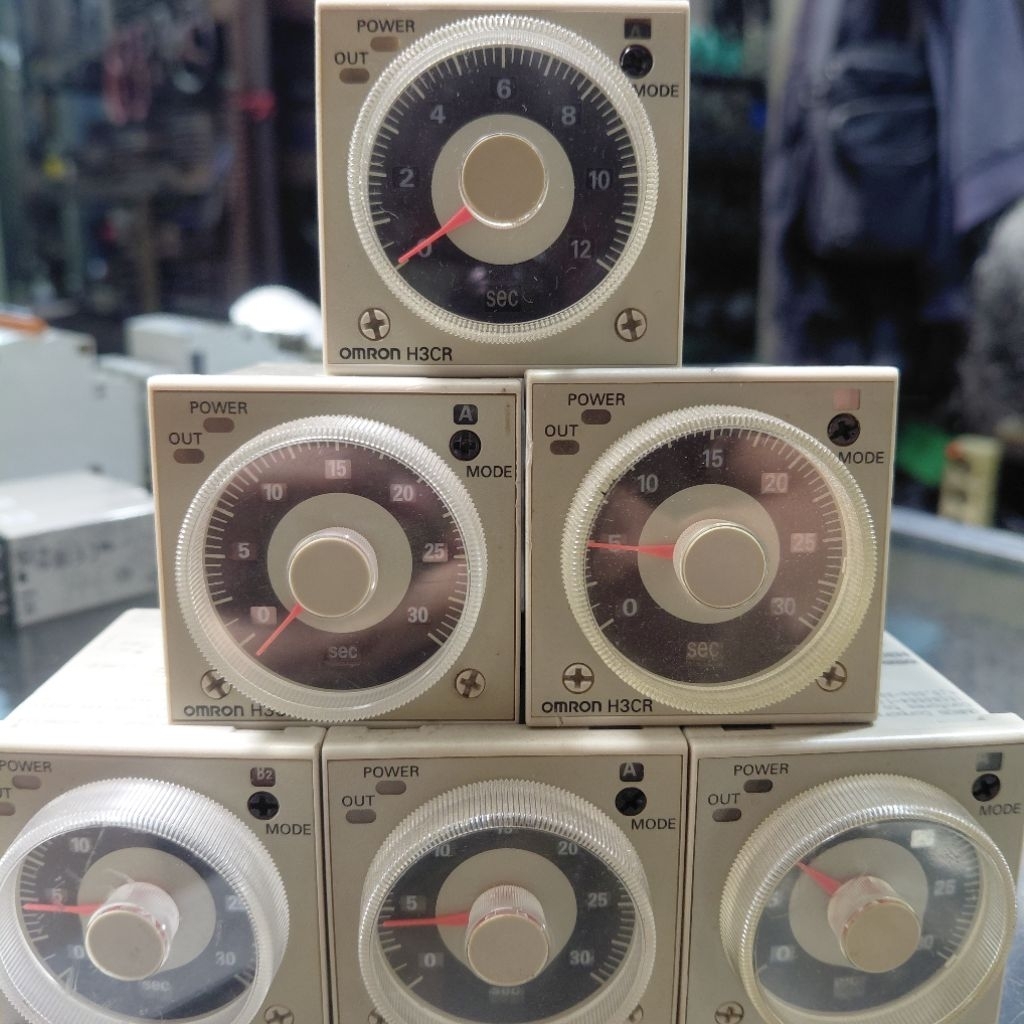 Jual Timer Omron H3CR-A8E 220VAC/timer h3cr a8e Omron | Shopee Indonesia