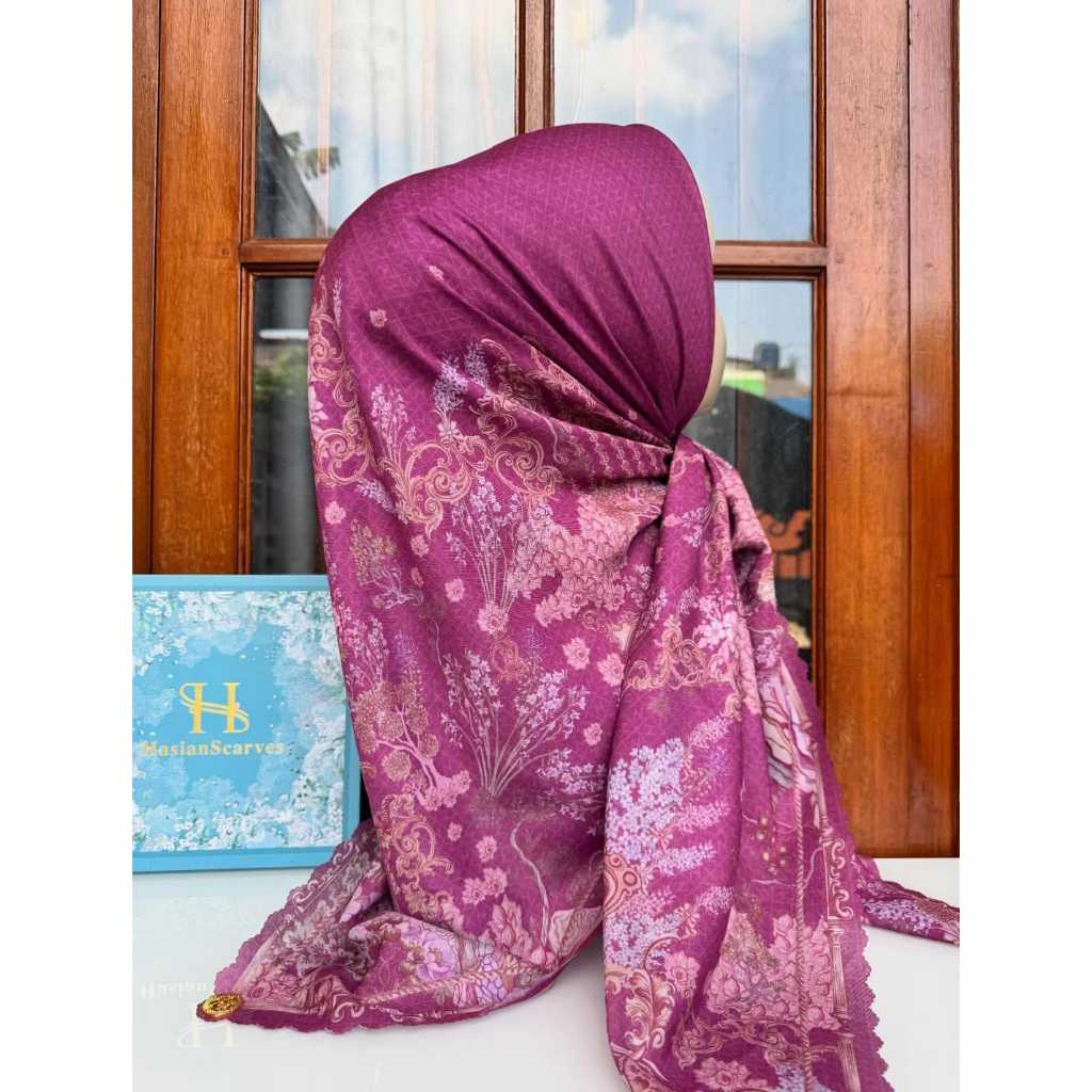 Jual Venka Scarf Hasian The Palace Series | Shopee Indonesia