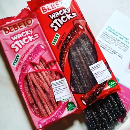 Jual BEBETO CANDY Wacky Sticks Strawberry dan Cola 180g HALAL | Shopee ...