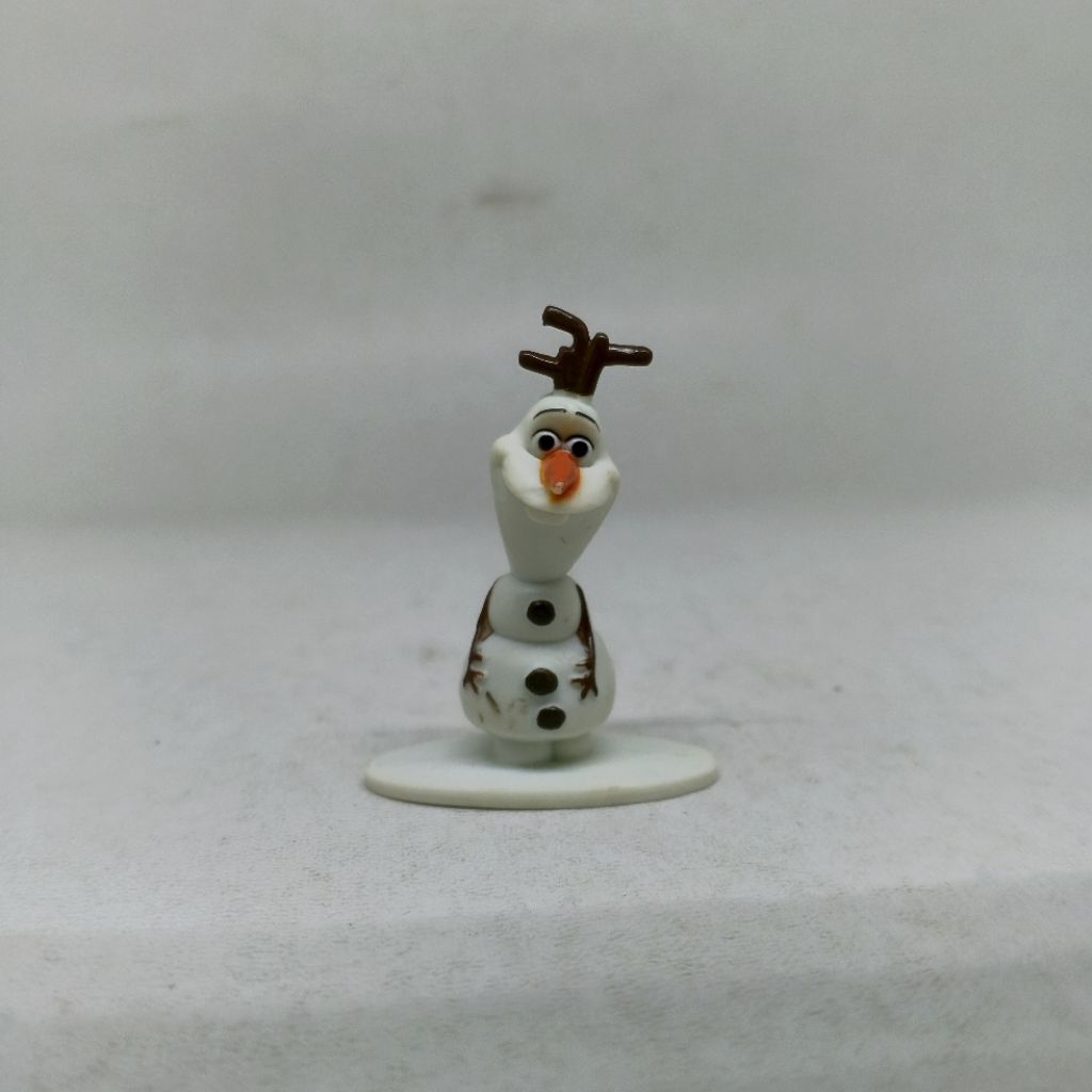Jual Mini Figure Frozen Olaf Berdiri G | Shopee Indonesia