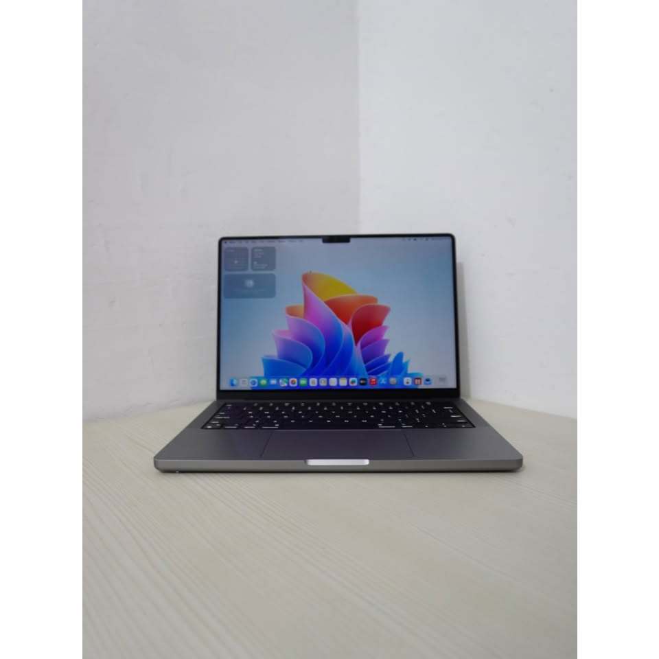 Jual Apple MacBook Pro 14” (A2442) | Apple M1 Pro | RAM 32 GB | SSD 512 ...