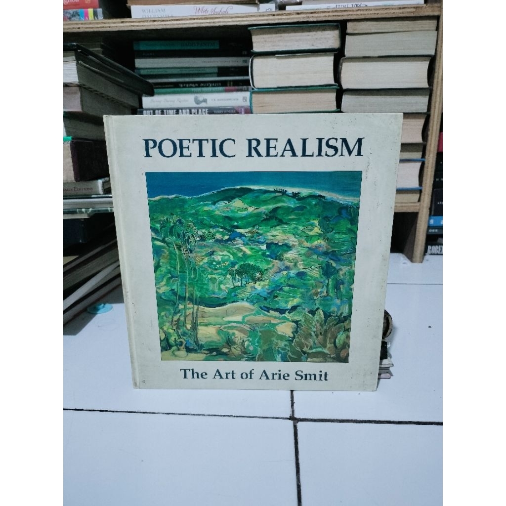 Jual Buku POETIC REALISM The Art Of Arie Smit | Shopee Indonesia