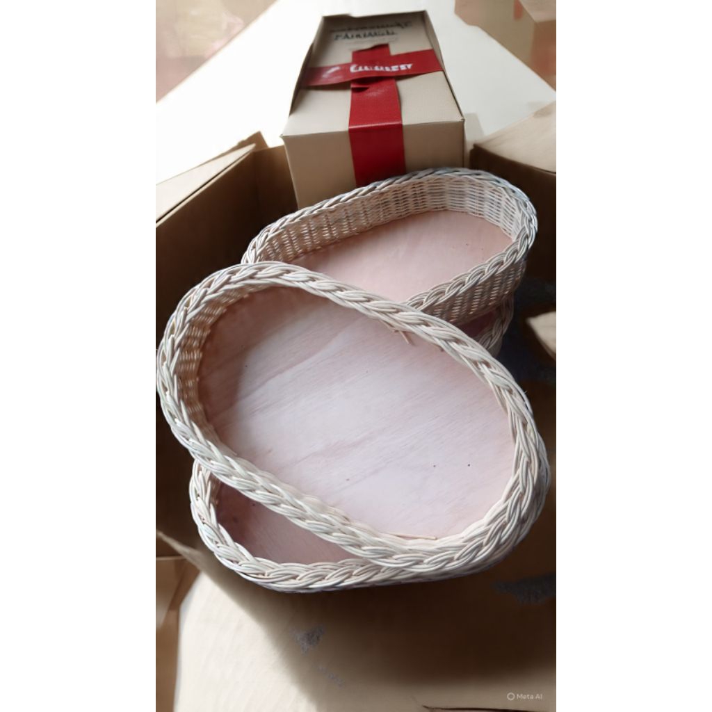 Jual Parcel buah hantaran keranjang rotan Oval simple | Shopee Indonesia