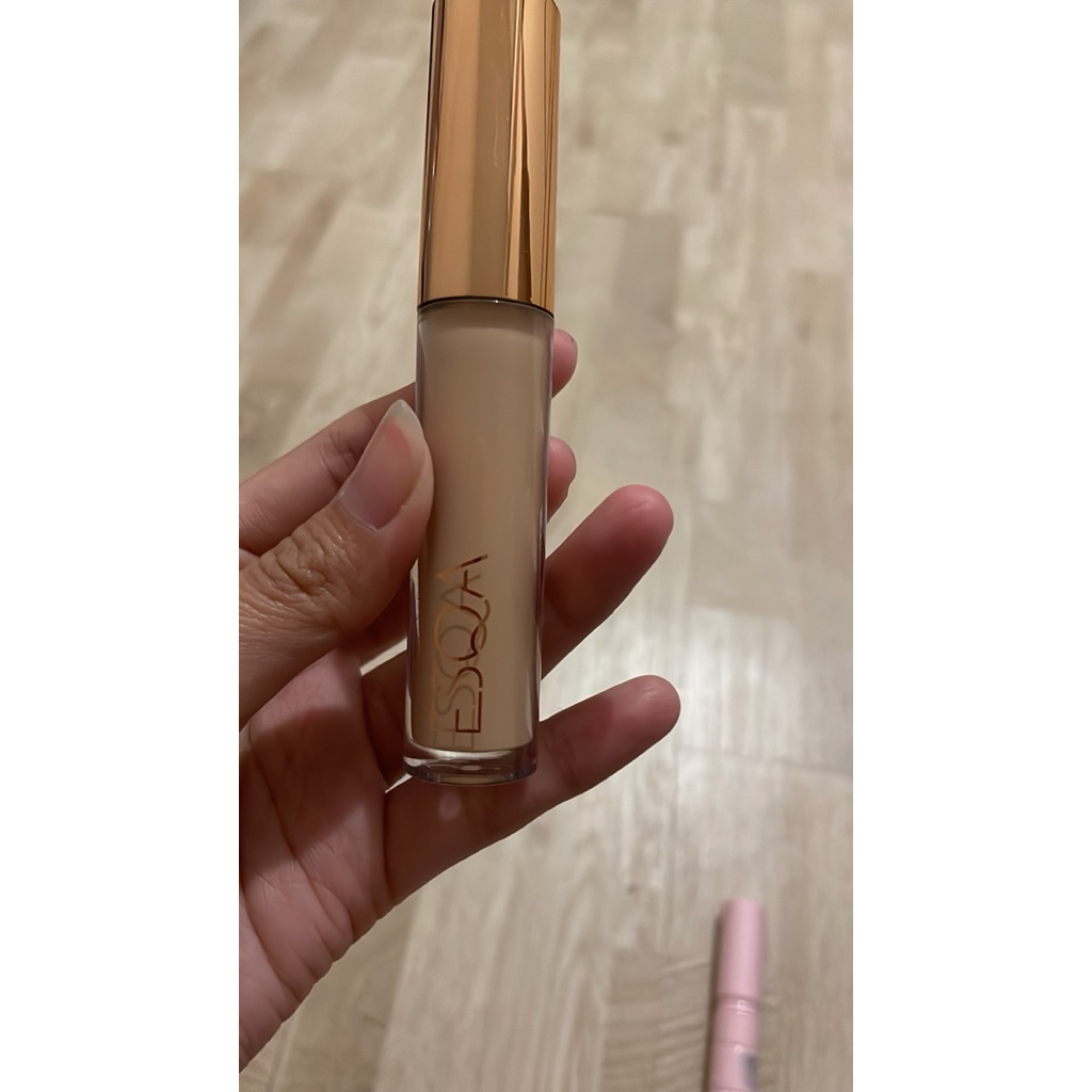 Jual ESQA Flawless Liquid Concealer | Shopee Indonesia