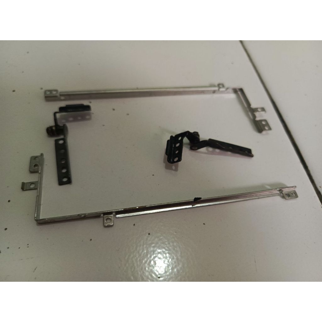 Jual Asus Eeepc 1015cx engsel kiri kanan | Shopee Indonesia