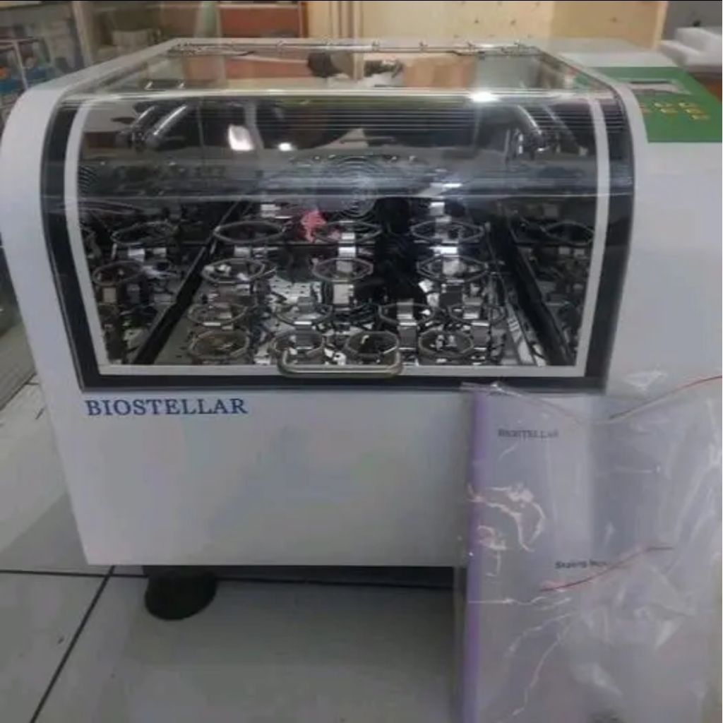 Jual Mesin Shaking Incubator with LCD Screen Thermostatic Lab Incubator ...