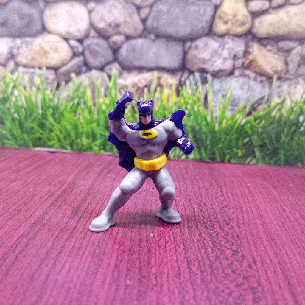 Jual Action Figure Batman Biru Klasik Mini Figure DC Comics Jadul ...