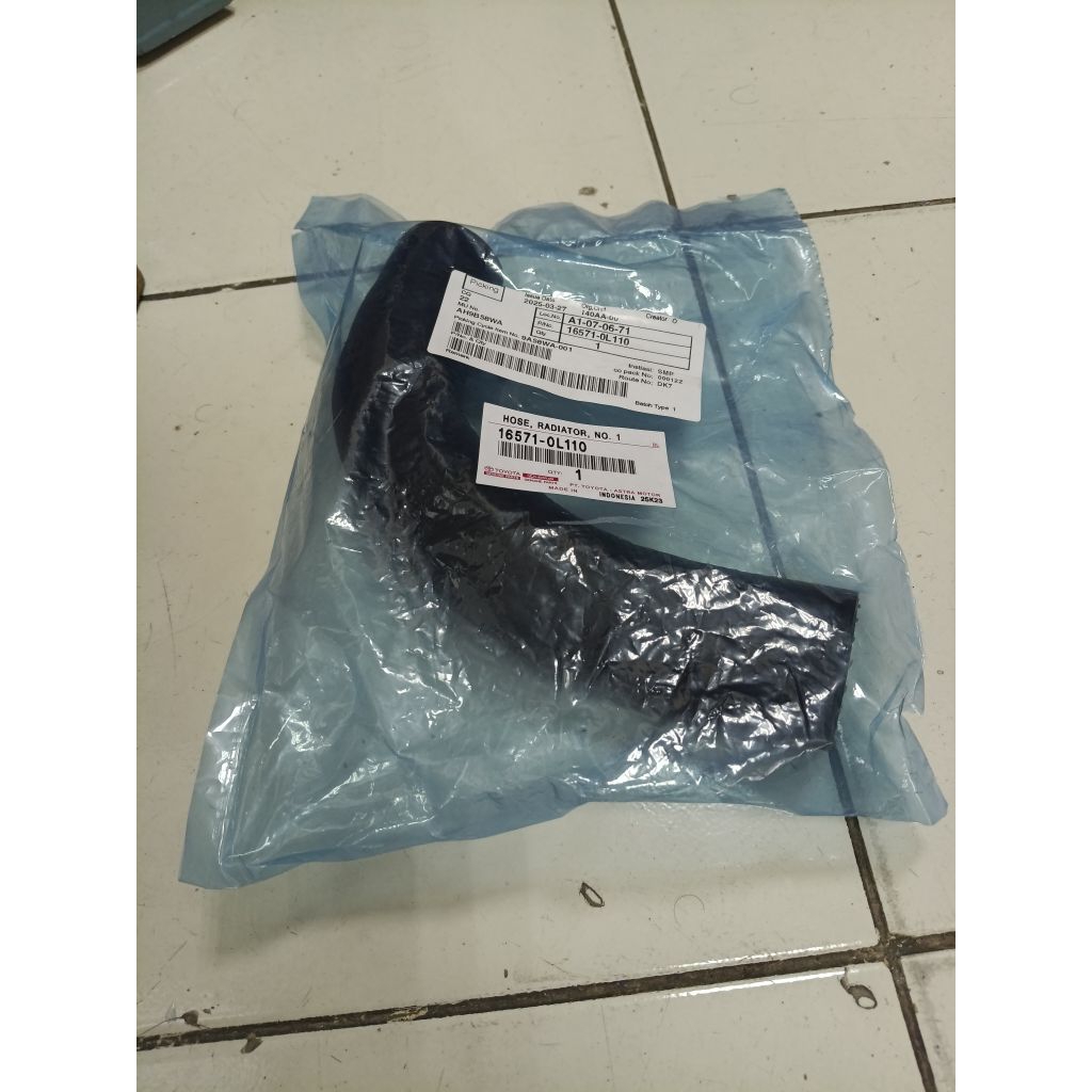 Jual selang radiator bawah toyota innova reborn hilux revo fortuner vrz ...