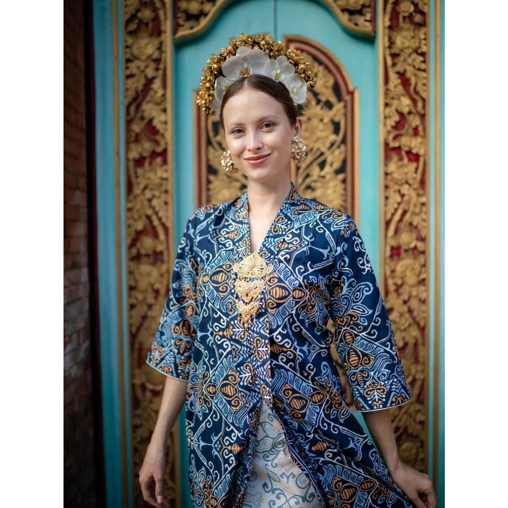 Jual Cap Bali Setelan Top Kebaya + Kamen Jejak Garuda | Shopee Indonesia