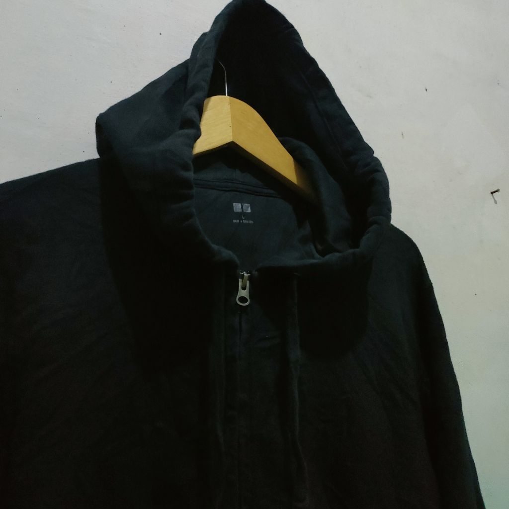 Jual Uniqlo Hitam Pekat Full Dual Zipper Hoodie | Shopee Indonesia