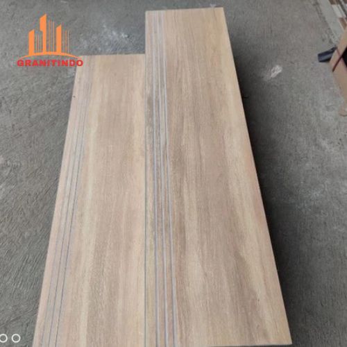 Jual Granit Anak Tangga singgel bevel fullset 30x80 - 30x120 motip kayu ...