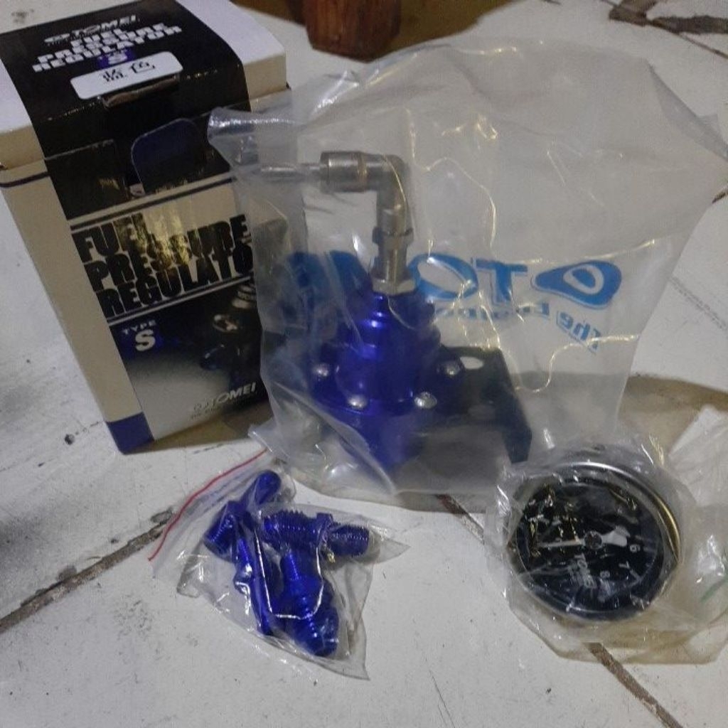 Jual Fuel Press Regulator Tomei Type S - FPR Tomei Type S - Biru ...