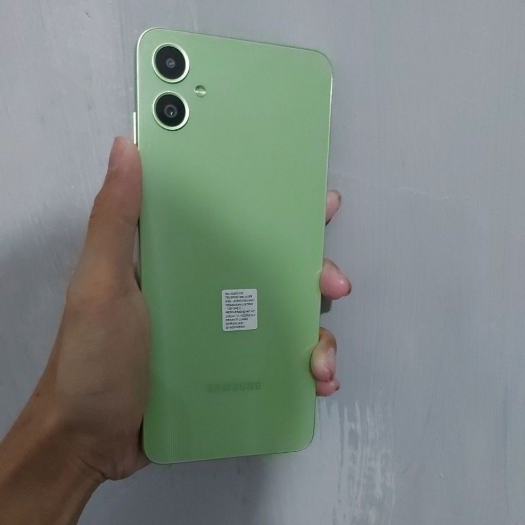 Jual Hp second samsung a05 ram4 64gb resmi original hp sofe case dan ...