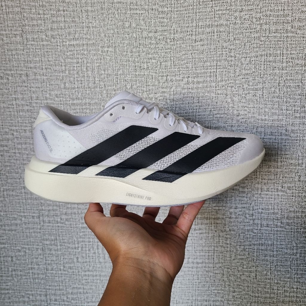 Jual Sepatu Running ADDS ADIZEROEVOSL black white | Shopee Indonesia