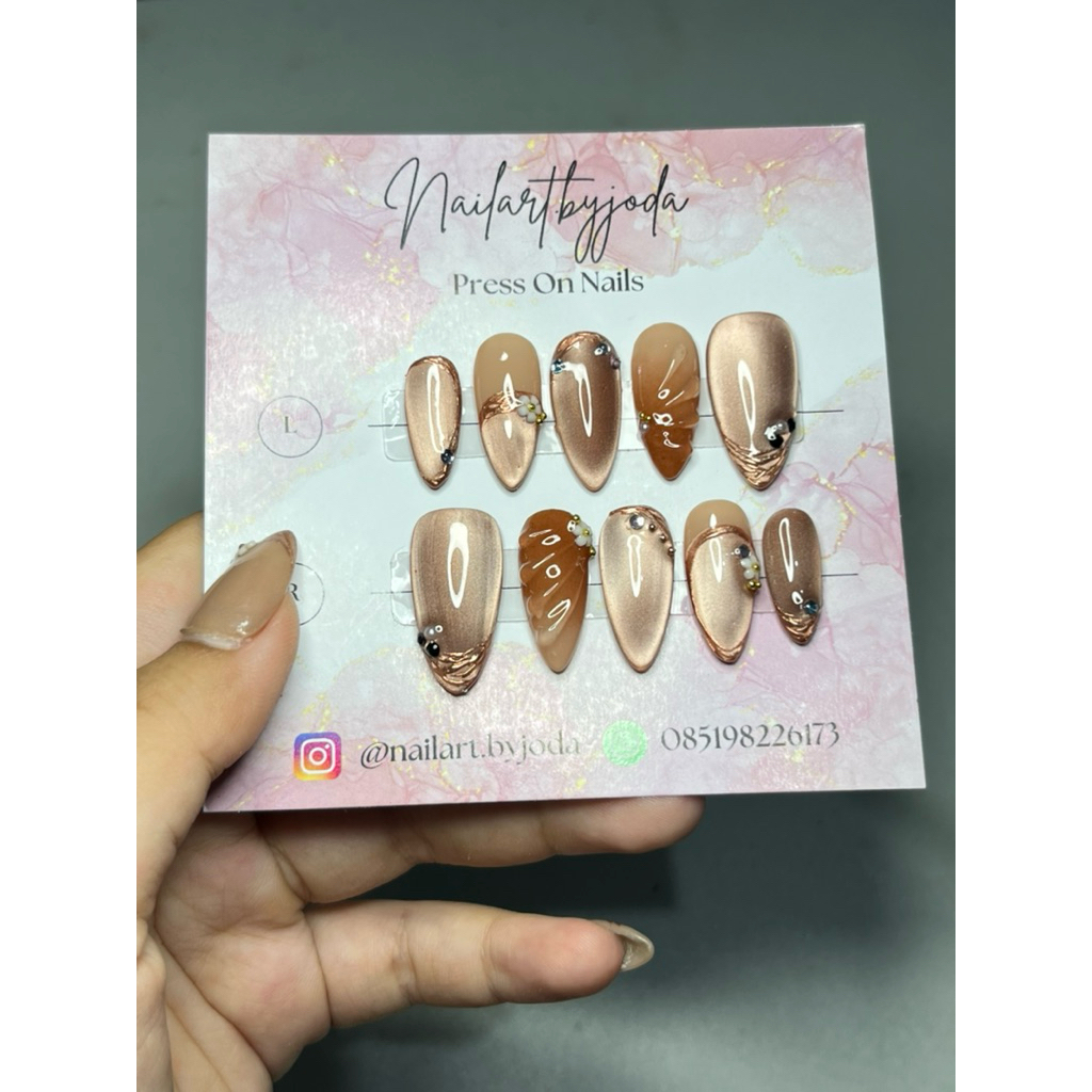 Jual Press On Nails Nude Coklat Ombre 3D, chrome acc_Press On Nails by ...