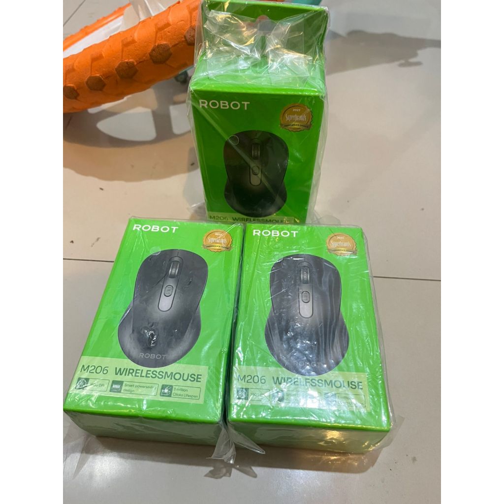 Jual Mouse Wireless Robot M206 - Desain Ergonomis, Silent Click ...