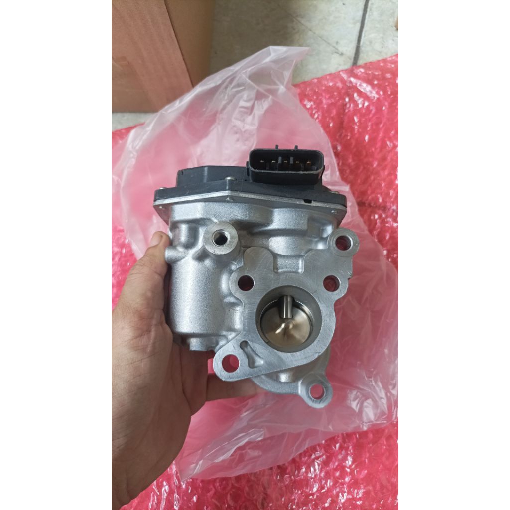 Jual Valve EGR Innova Reborn Hilux Revo Fortuner Vrz 2GD 2015 UP 25800 ...