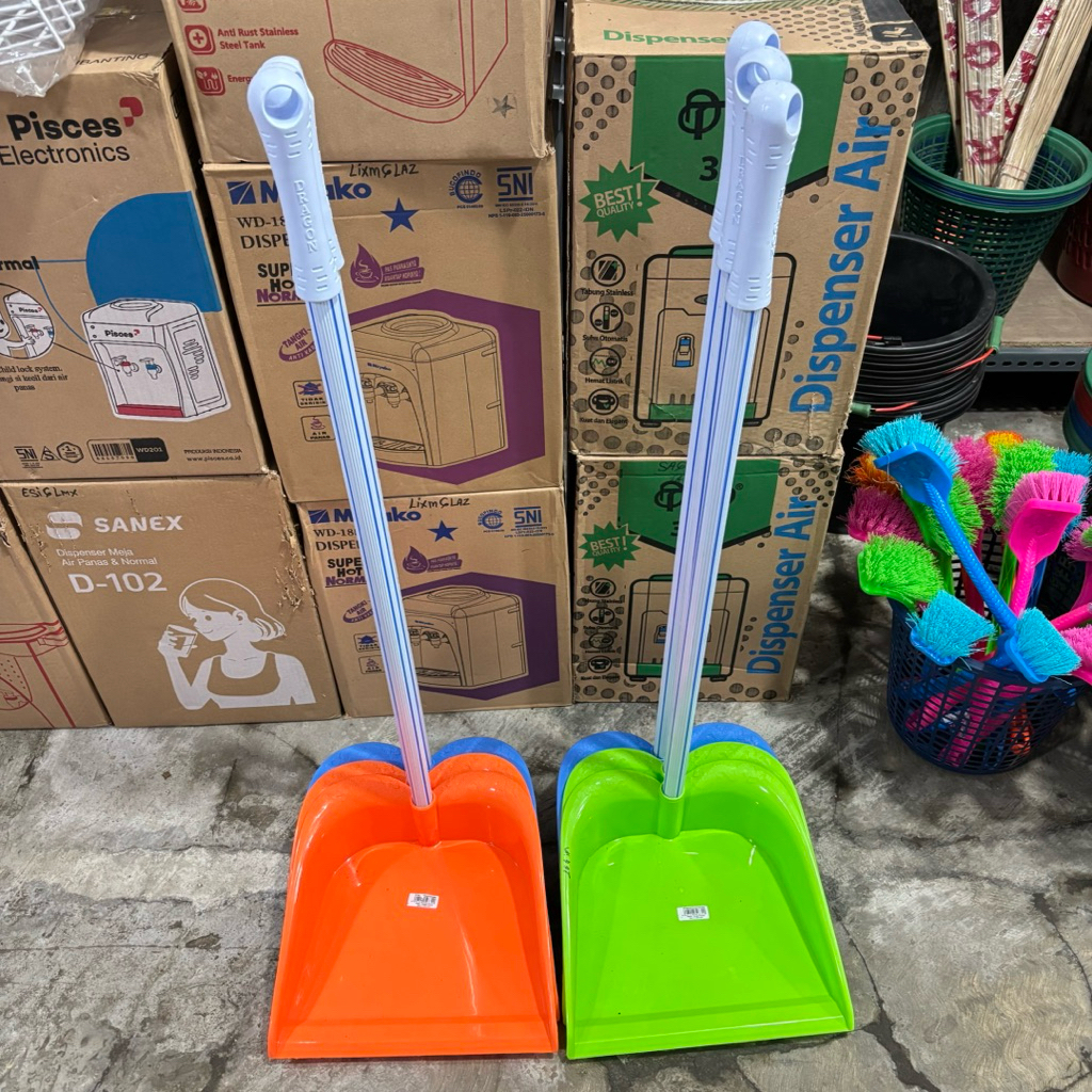 Jual Pengki Dragon Pengki Serokan Sampah Dragon | Shopee Indonesia