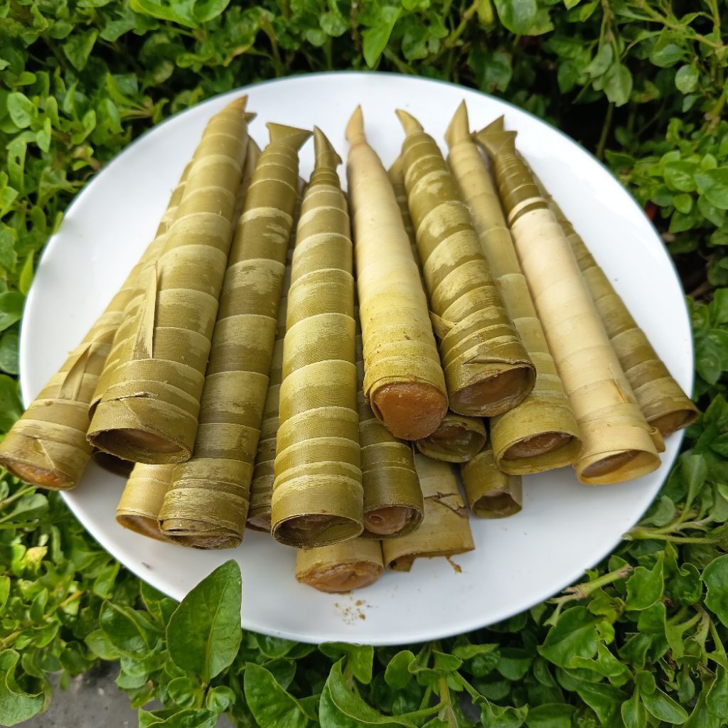 Jual Kue Dumbek Clorot Khas Rasa Manis Unik Lezat Legit Nikmat - Tuban ...