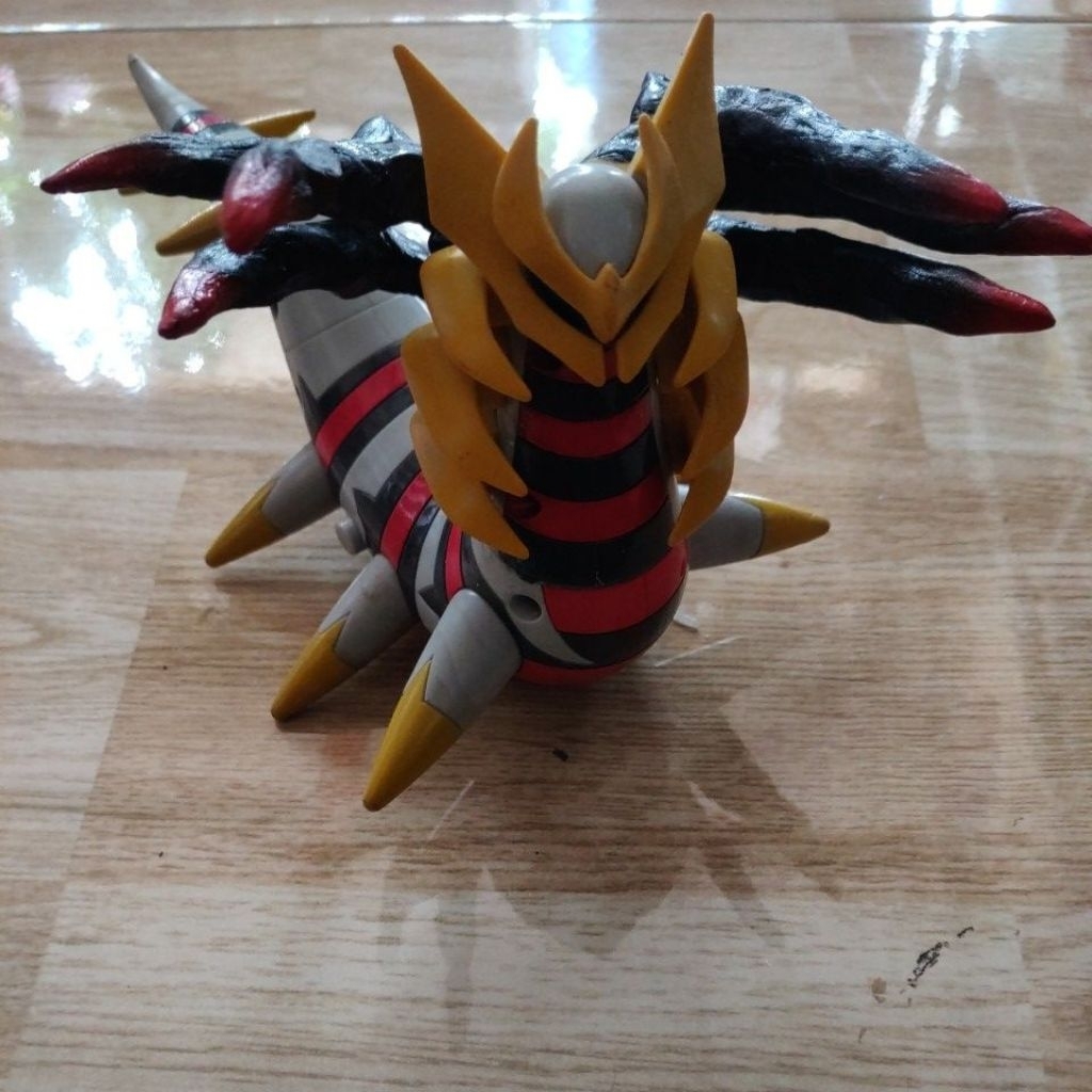Jual Pokemon Giratina Hyper size figure nintendo tomy Figure | Shopee ...