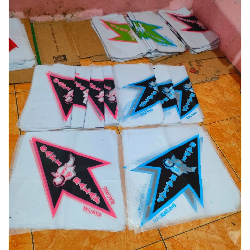 Jual KERTAS SABLON LAYANGAN SUKOI SUPER 2 WARNA motif SAPI BALAP (WARNA ...