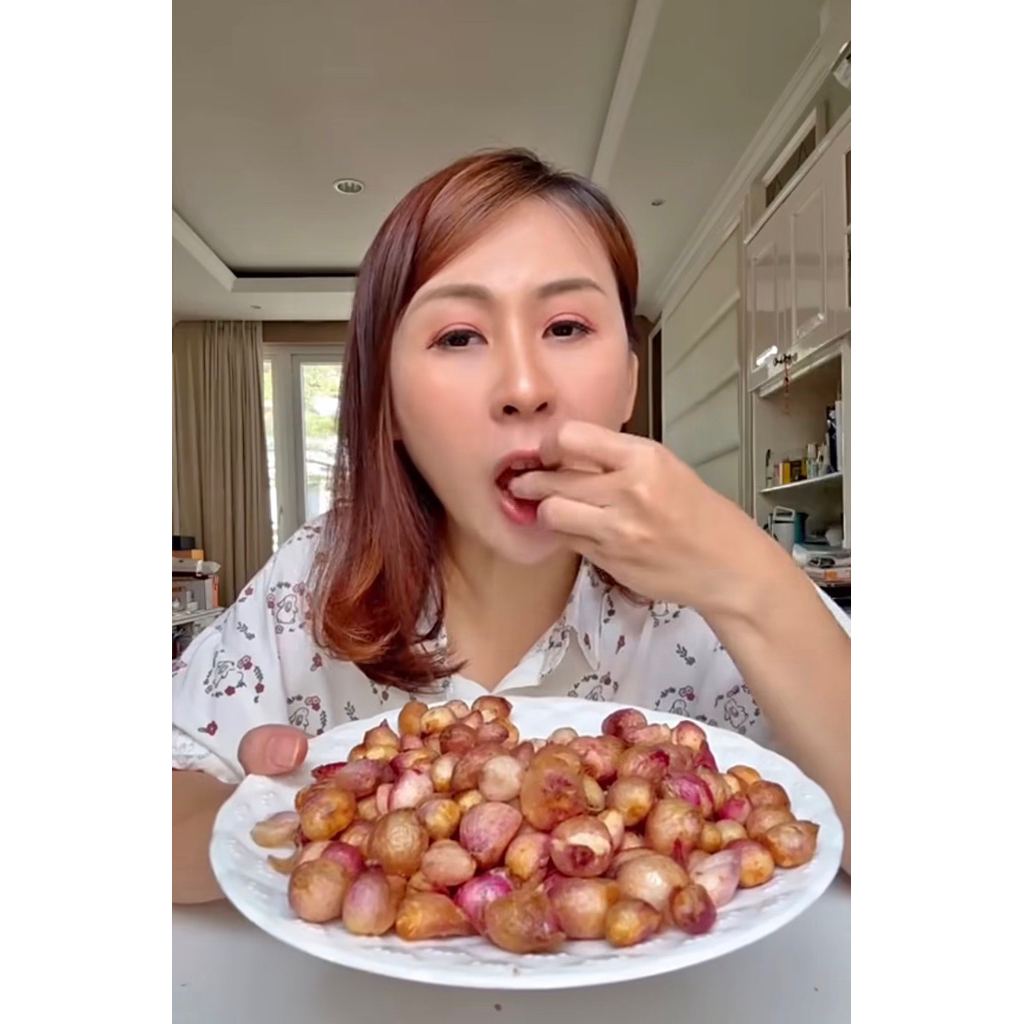 Jual Keripik bawang merah utuh asli tanpa gula tanpa garam | Shopee ...