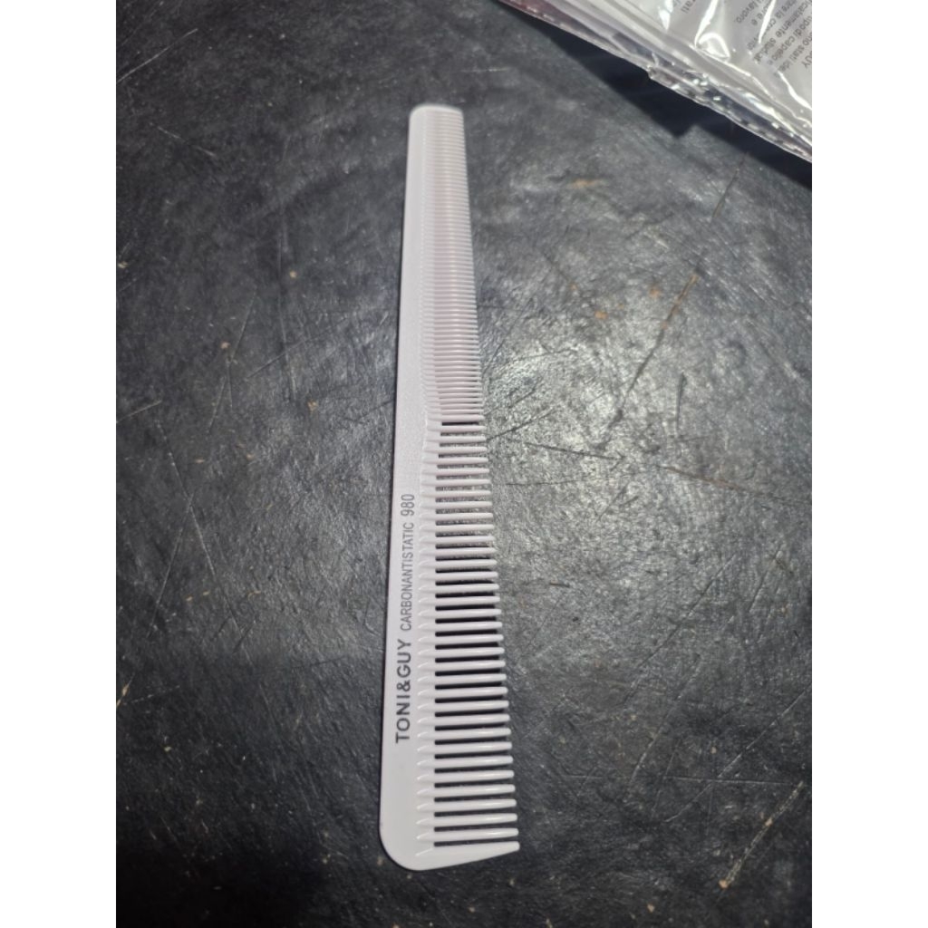 Jual Sisir detail parting model ys Park carbon barbershop | Shopee ...