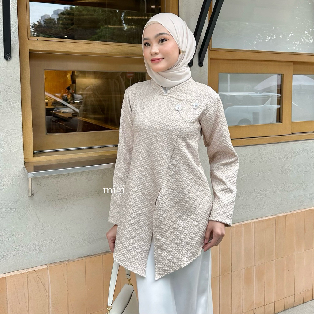 Jual migi - blouse jaggan / kebaya jaggan / blouse kondangan | Shopee ...