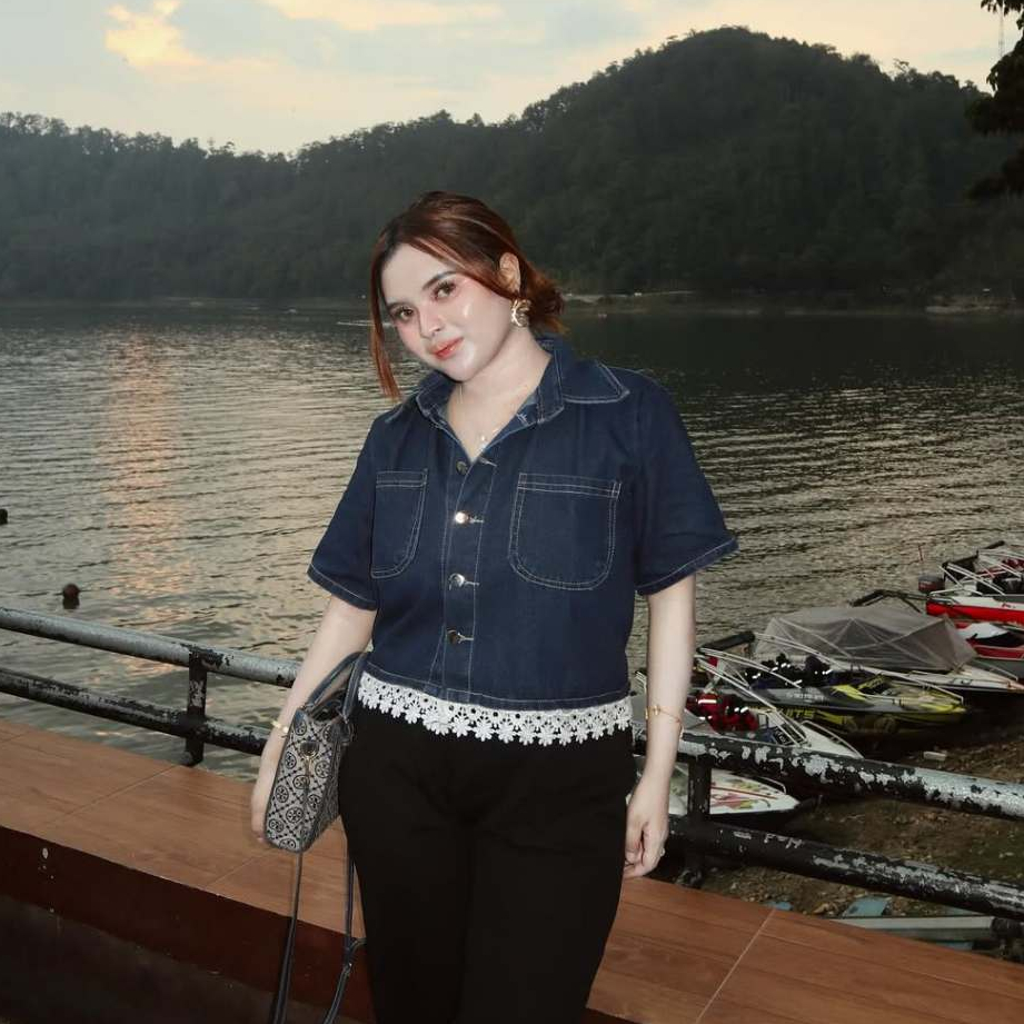 Jual Rafael IND Store Selina Kemeja Crop Denim Wanita Lengan Pendek ...