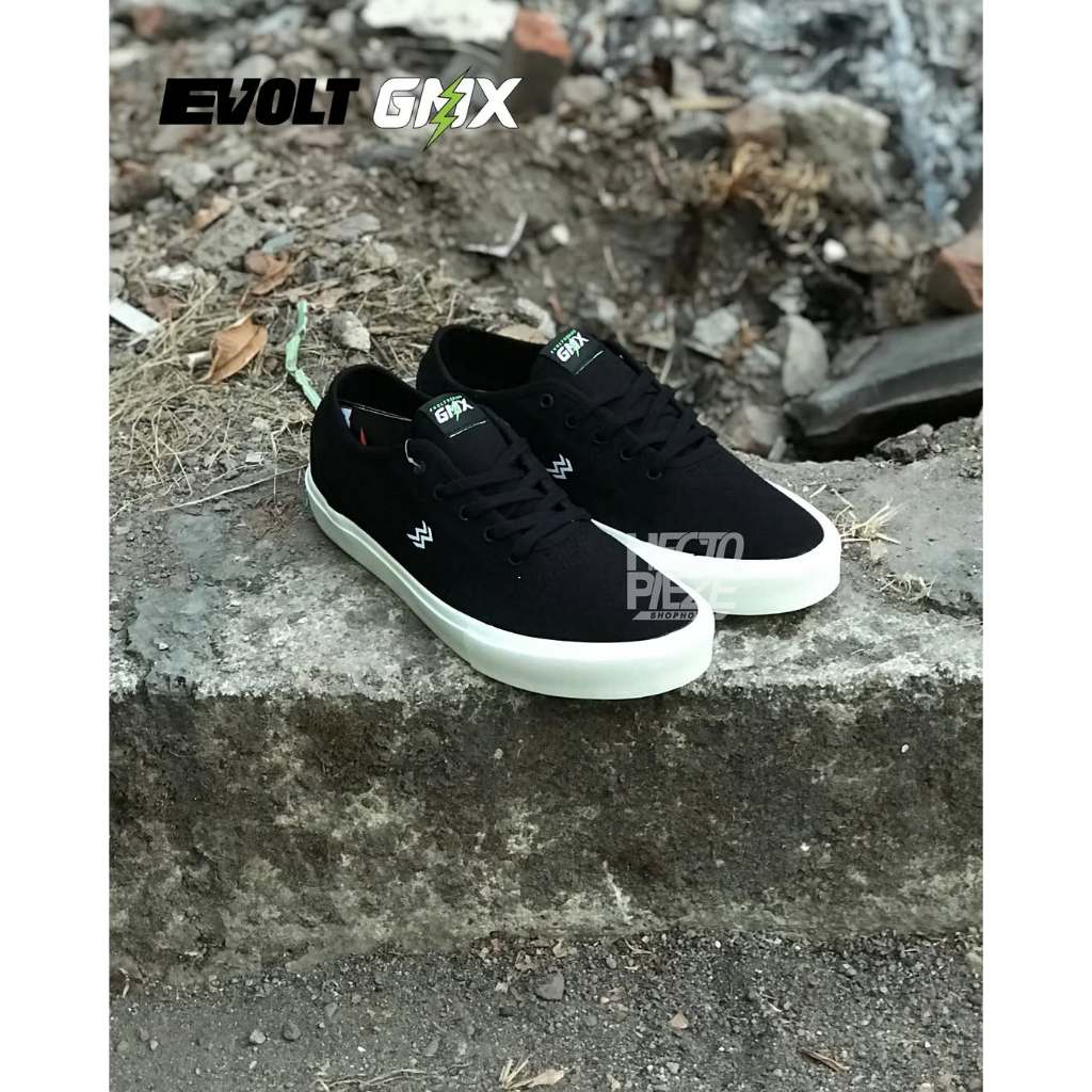 Jual [ LIMITED EDITION ] Geoff Max - Ethan " Evolt" Black White ...