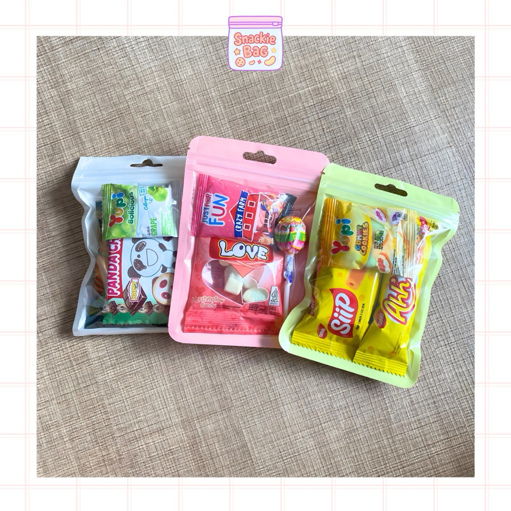 Jual Snackie Bag | Mini Gift Snack Random Isi 3 | Snack Lucu ...
