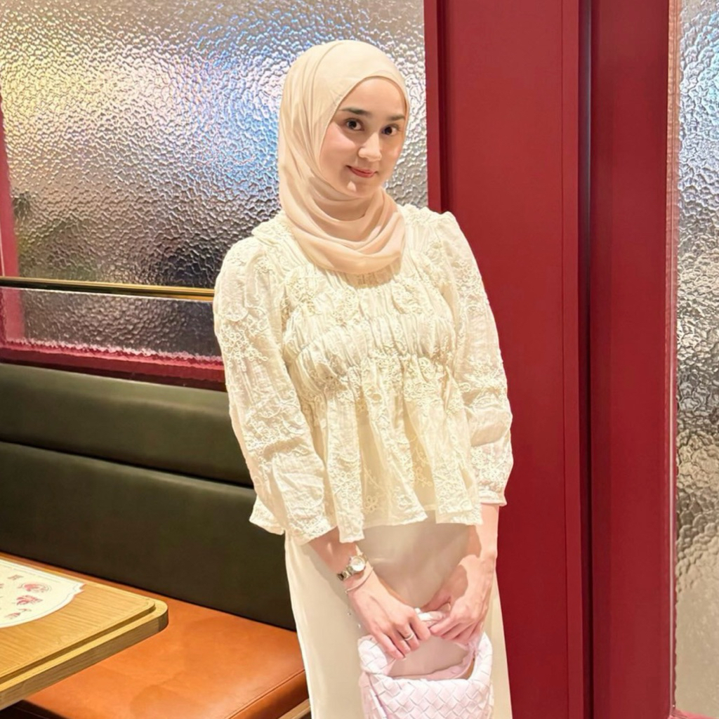 Jual Alora Blouse | KAREENJA RAYA SERIES | BLOUSE RAYA | BLOUSE CANTIK ...
